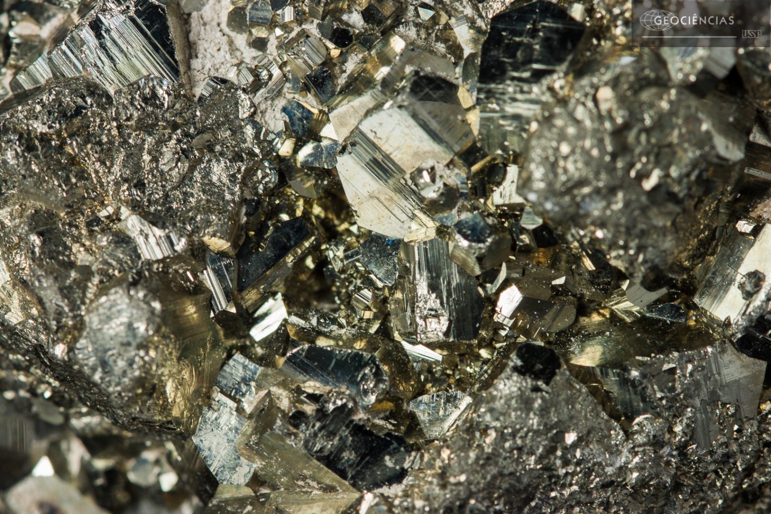 Pirita - Materiais Didáticos